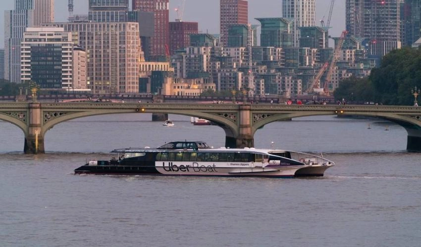 London: Uber Boat Single Trip River Ticket + Painted Hall Entrance